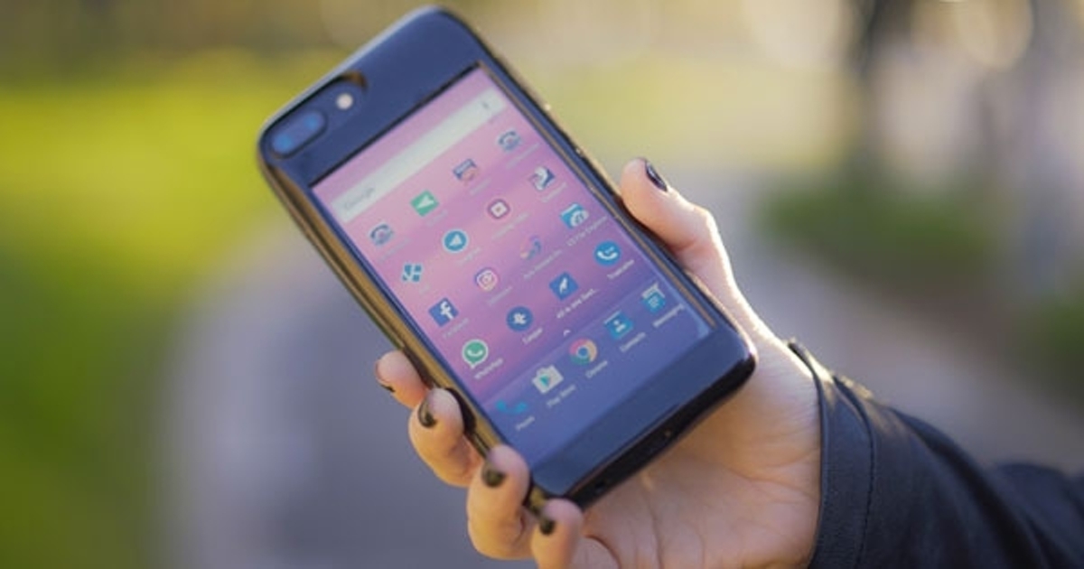 Eye เคสที่จะทำให้ iPhone ใช้ได้ทั้ง iOS และ Android ในเครื่องเดียว