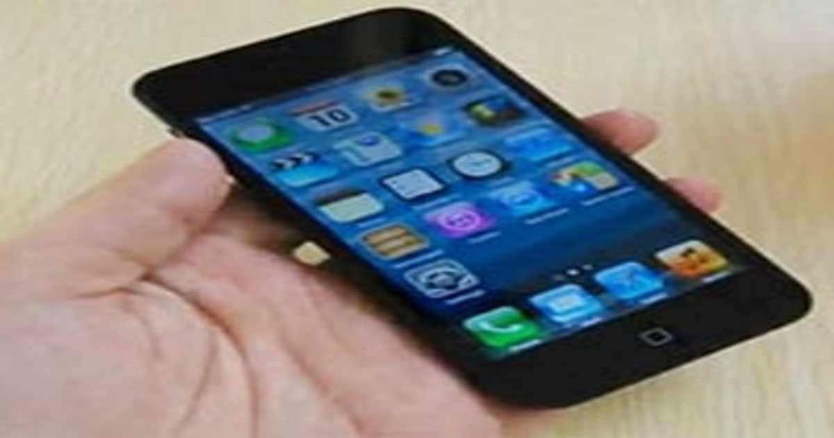 จีน เปิดตัว GooPhone i5S ตัดหน้า iPhone 5S